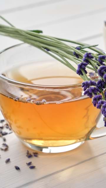 Ceai de lavanda, remediu pentru insomnii si nu numai