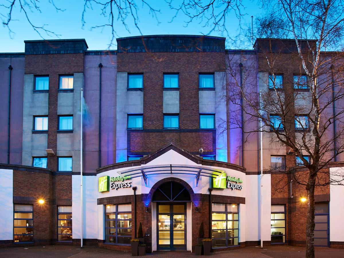 Holiday Inn Express Belfast Queens Quarter Venue Hire | Conferences UK