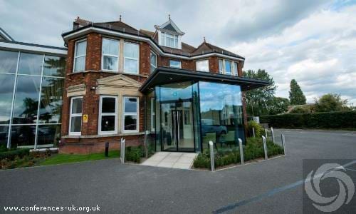 The Stanwell Heathrow Hotel | United Kingdom