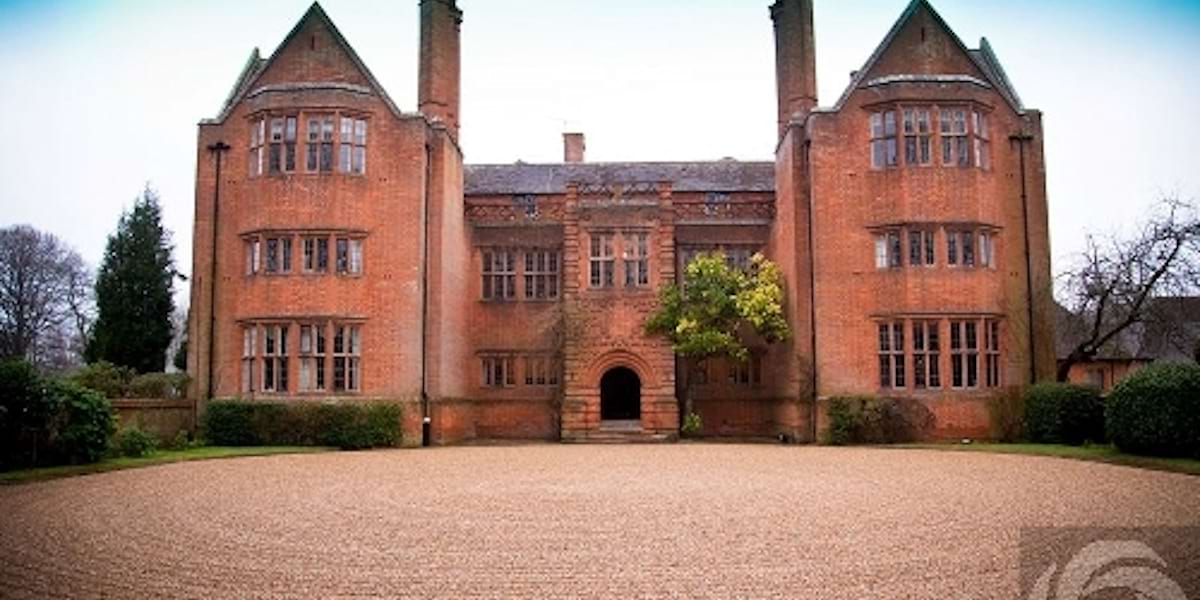 New Place Hotel | United Kingdom