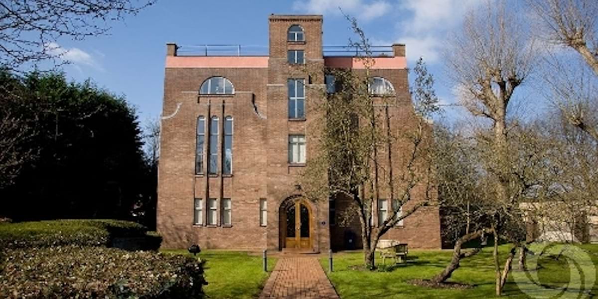 Dorich House Venue Hire | Conferences UK