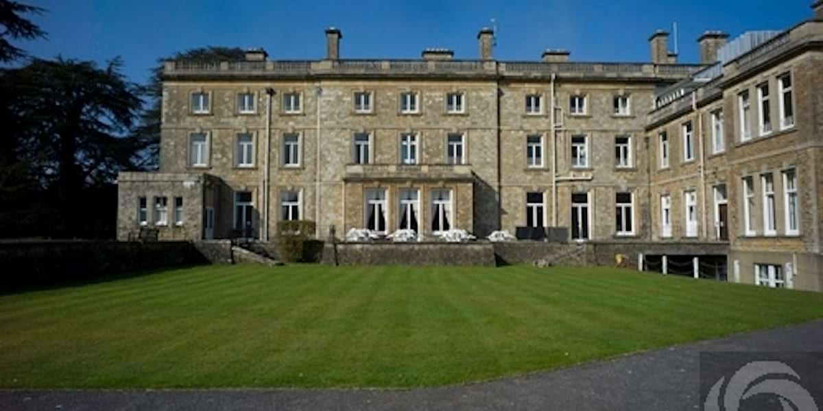 Dorton House Venue Hire | Conferences UK