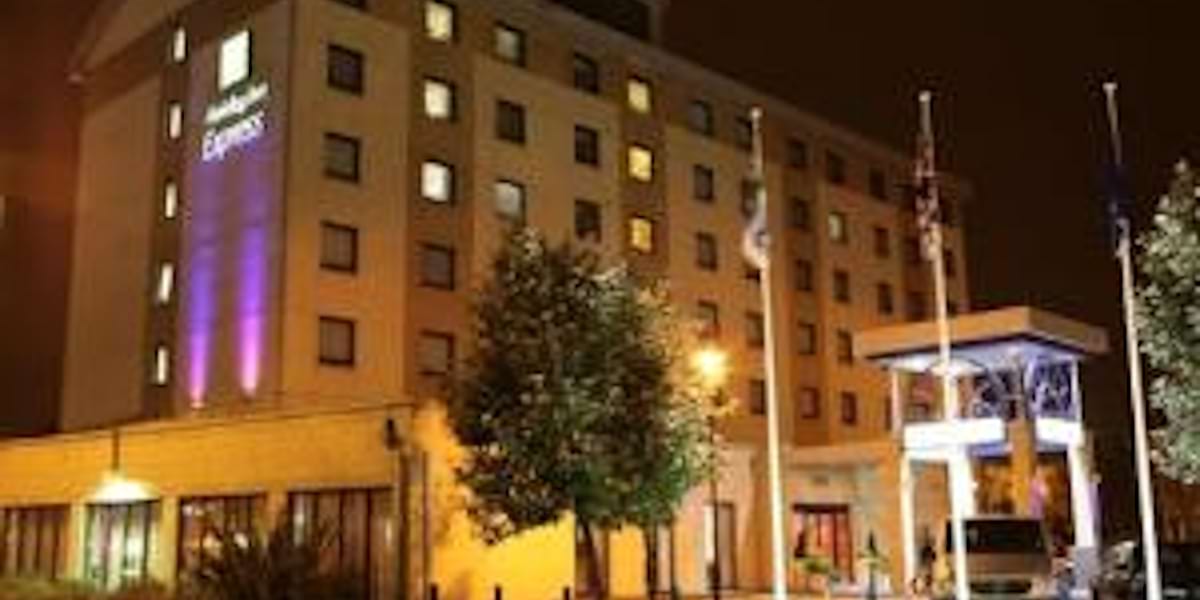 Express By Holiday Inn Wandsworth Battersea Venue Hire | Conferences UK