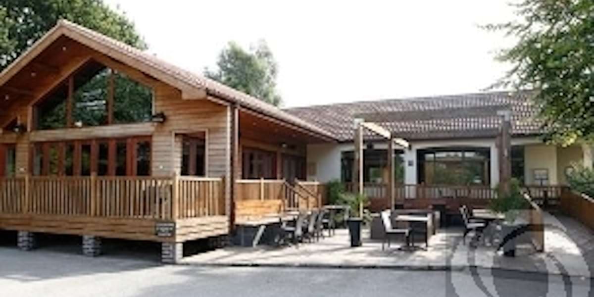 Farndon Boathouse Venue Hire | Conferences UK