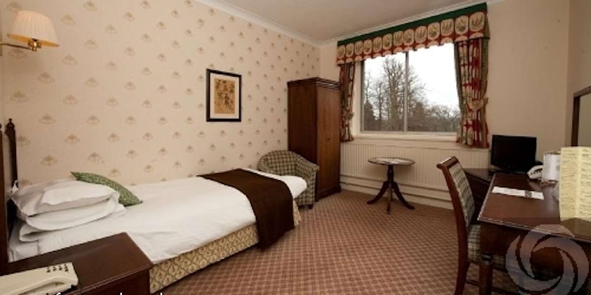 Larkfield Priory | United Kingdom