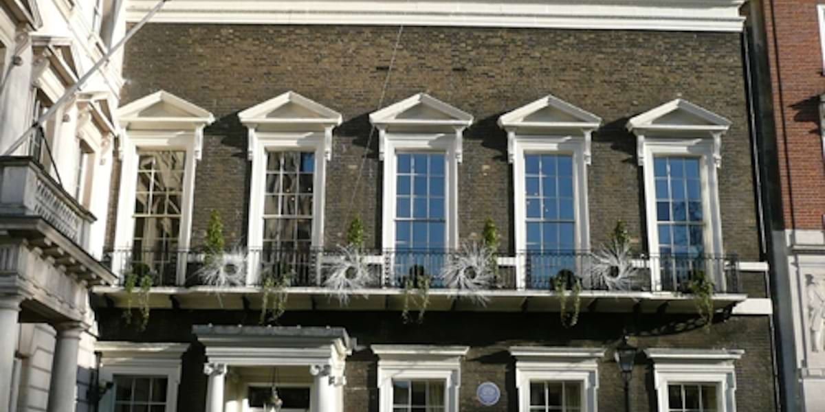 The In and Out Naval and Military Club Venue Hire | Conferences UK
