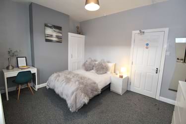 Student Houses Northampton | AFS